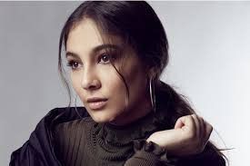 🐞 Paroles Chilla : paroles de chansons, traductions et nouvelles chansons