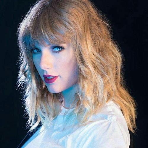 Taylor Swift Secoue Le Paroles