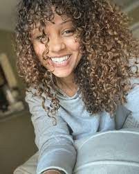 🐞 Paroles Orelia Has Orchestra : paroles de chansons, traductions et ...