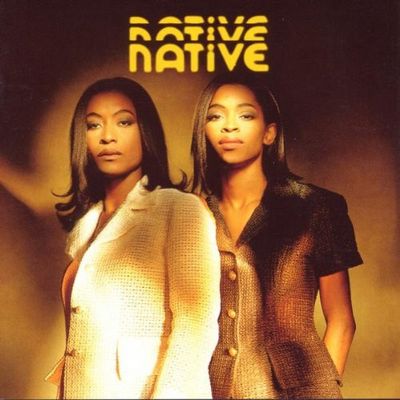 Paroles et traduction Native : Sometimes It Snows In April - paroles de ...